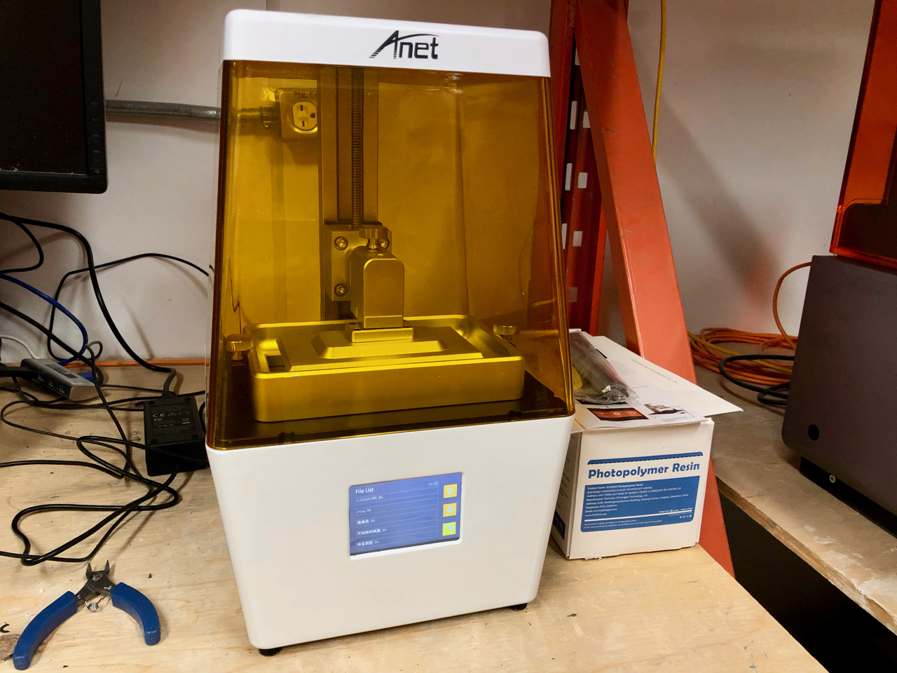 Question of the Week: Software for Ancient Resin 3D Printer « Fabbaloo