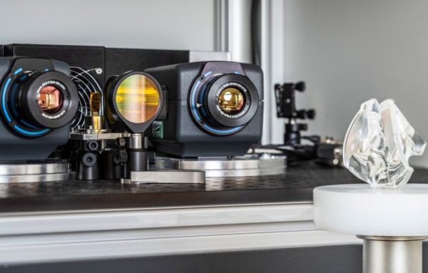 Incredible New Tech Can 3D Scan Glass Objects « Fabbaloo