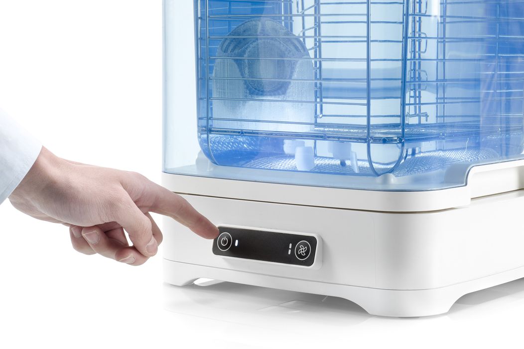 Ultimaker Announces PVA Removal Station « Fabbaloo