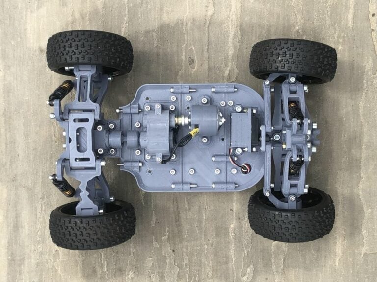 Design of the Week: Functioning Model Car « Fabbaloo