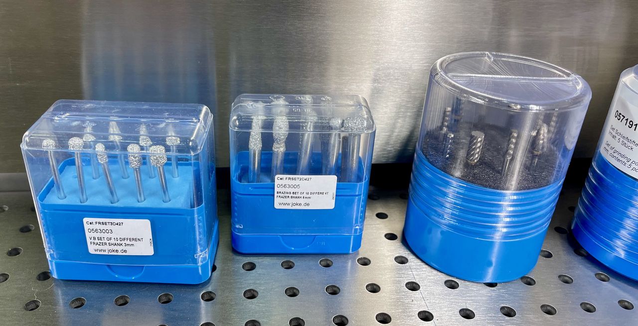 What Makes a Good Metal Post Processing Station? « Fabbaloo