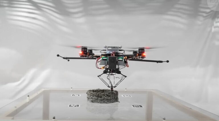 Unlocked: 3D Printing By Drones « Fabbaloo