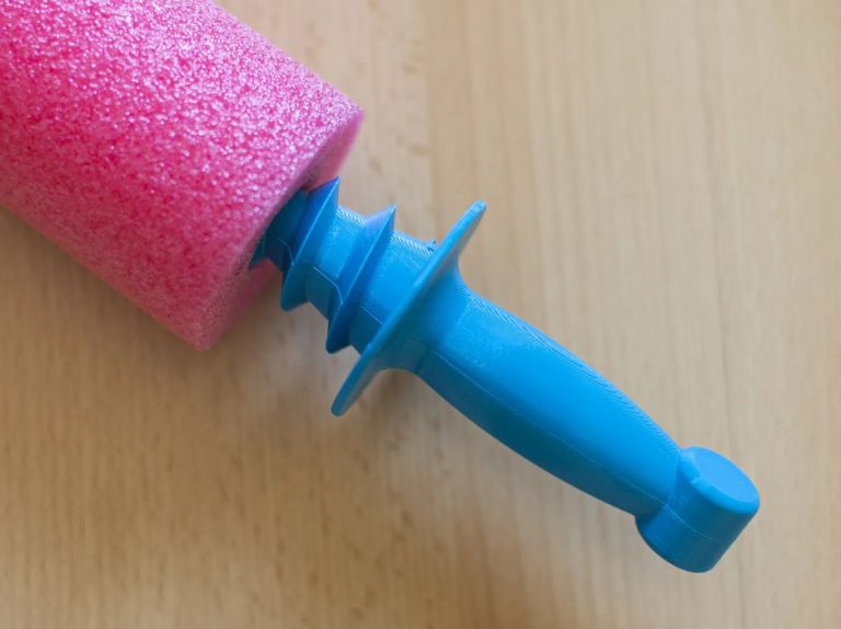 Design of the Week: Pool Noodle Sword Handle « Fabbaloo