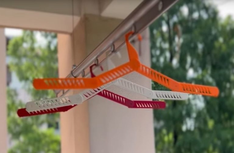 Design of the Week: Foldable Hanger « Fabbaloo