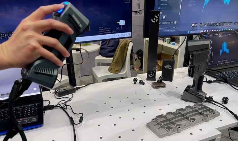 Dual Technology Scanning: FreeScan Combo’s Blue Laser and VCSEL ...