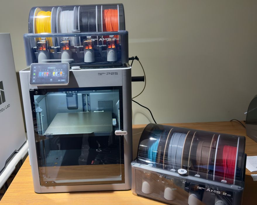 Bugging Out: Exploring Insect-Based 3D Printing Materials « Fabbaloo